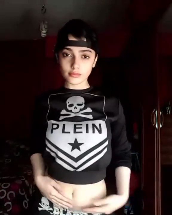 Hazh On Twitter Maedehhojabri Is An Iranian Girl Who Got Arrested