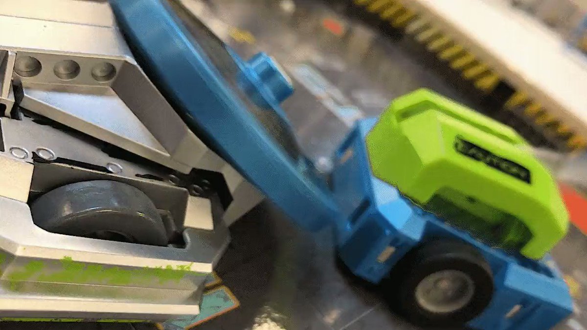 HEXBUG on Twitter: HEXBUG on Twitter: