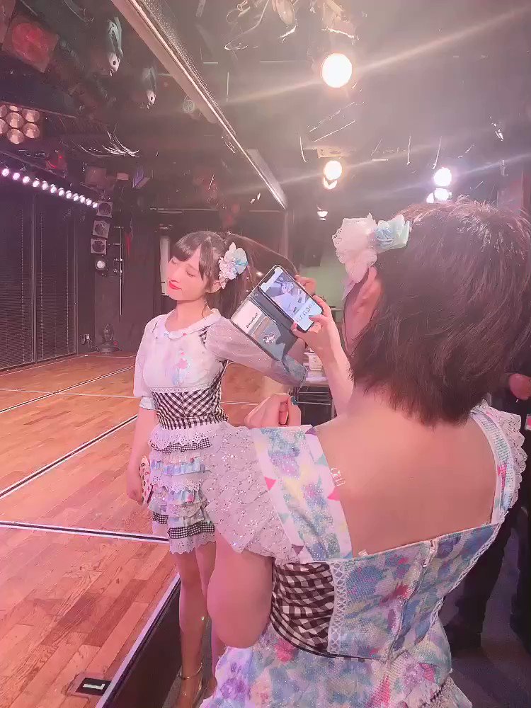 mae on Twitter: "naachan falling down because yuiyui is too cute"