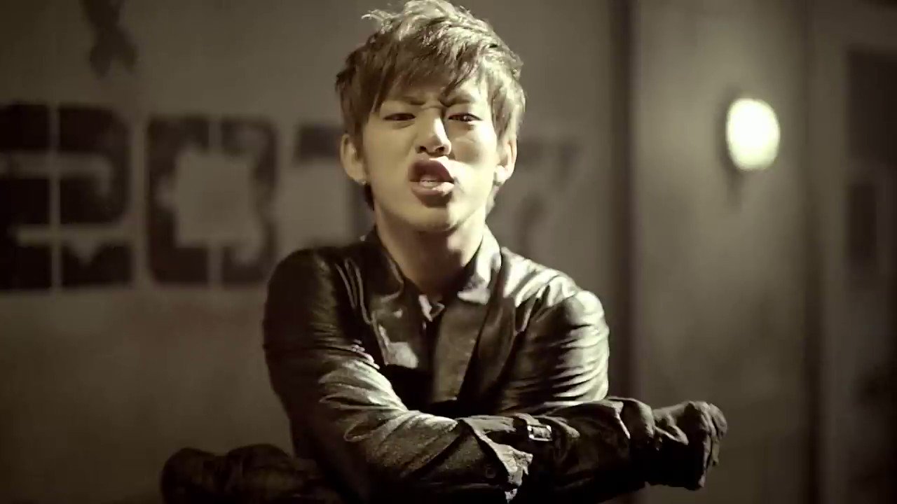 ˚ on Twitter: "I SAID KPOP STAN TWITTER, DO YOU KNOW THIS SONG??! https://t.co/ydRE4PJ6CP" / Twitter