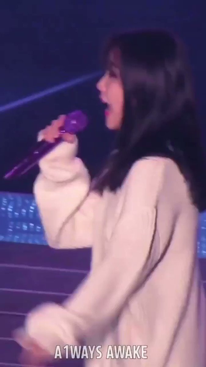 -ˋˏ ┈ iu fancam ; blueming ↳ 191231 © jin youjin IU fancams @iutingz