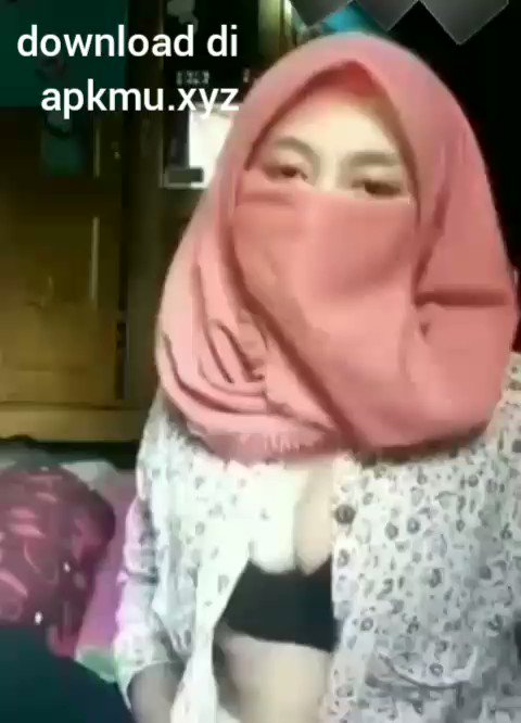 Bokep Sari on Twitter: "Jilbab cantik memeknya keluarin lendir kental Link download ada di video ...