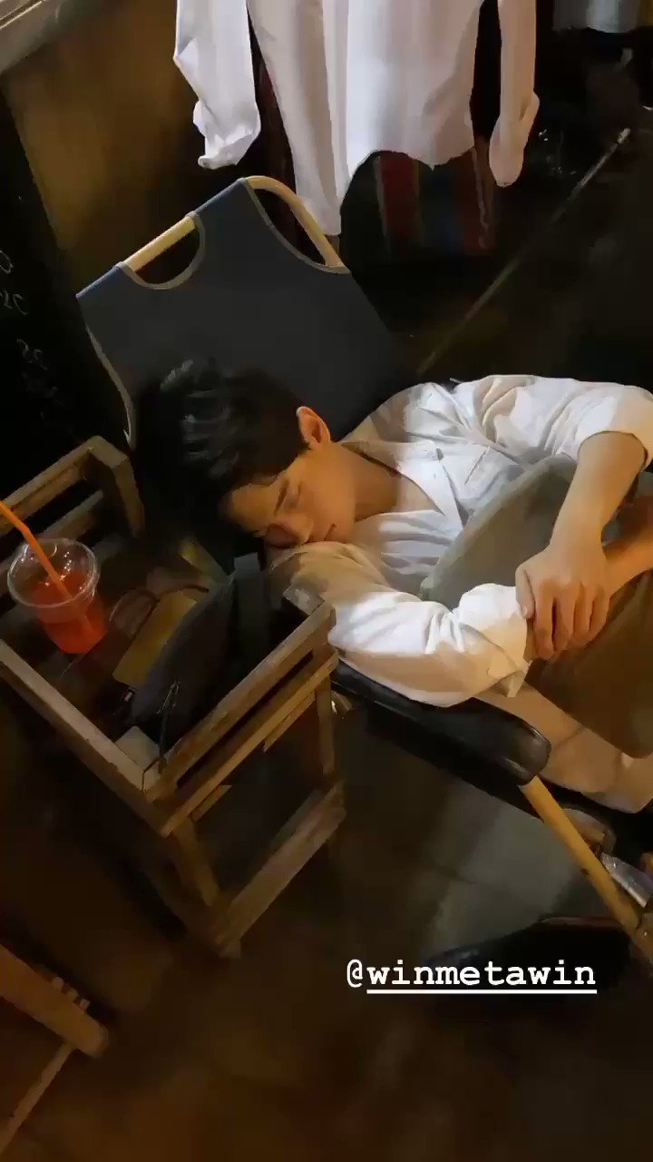 Winmetawin.Official on Twitter: "Igs bbirghvc updated น้องแค่ง่วงเองพี่ไบร์ทท!! @winmetawin # ...