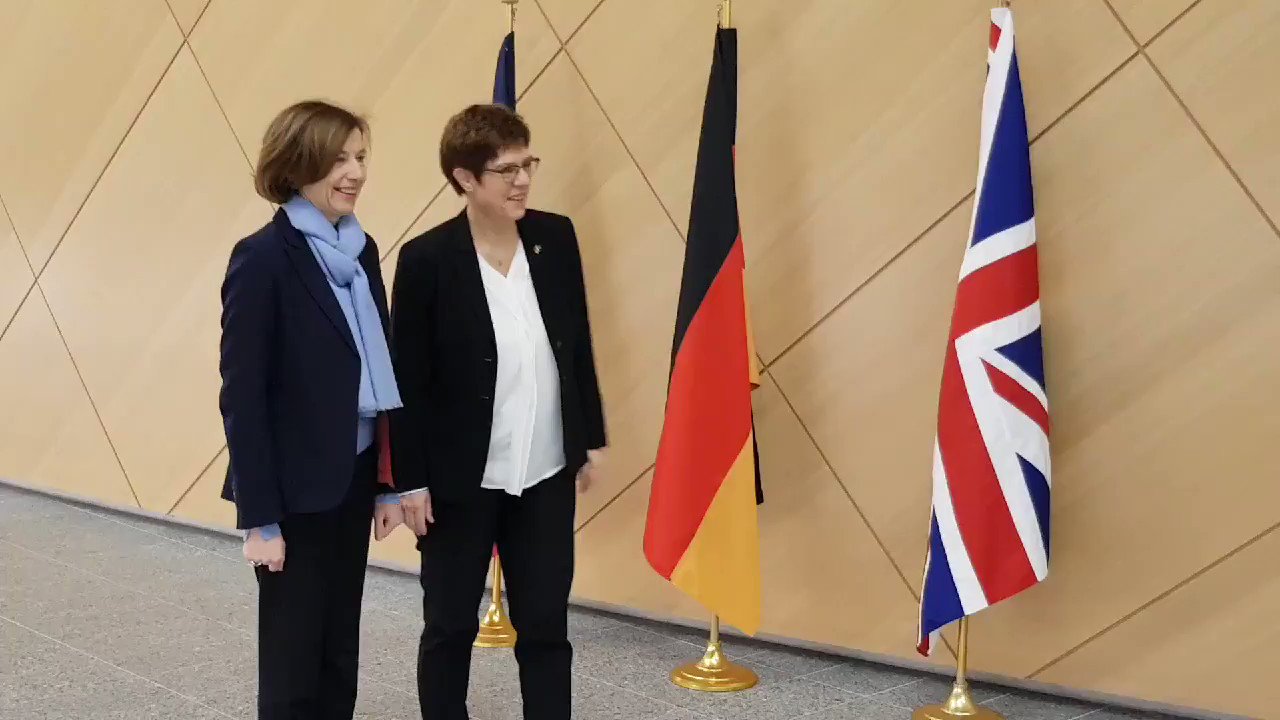 Verteidigungsministerium on Twitter: Verteidigungsministerium on Twitter: