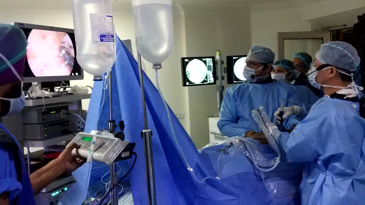 Bonss_Johnson on Twitter: "Unilateral Biportal Endoscopy(UBE) is a modified posterior approach ...