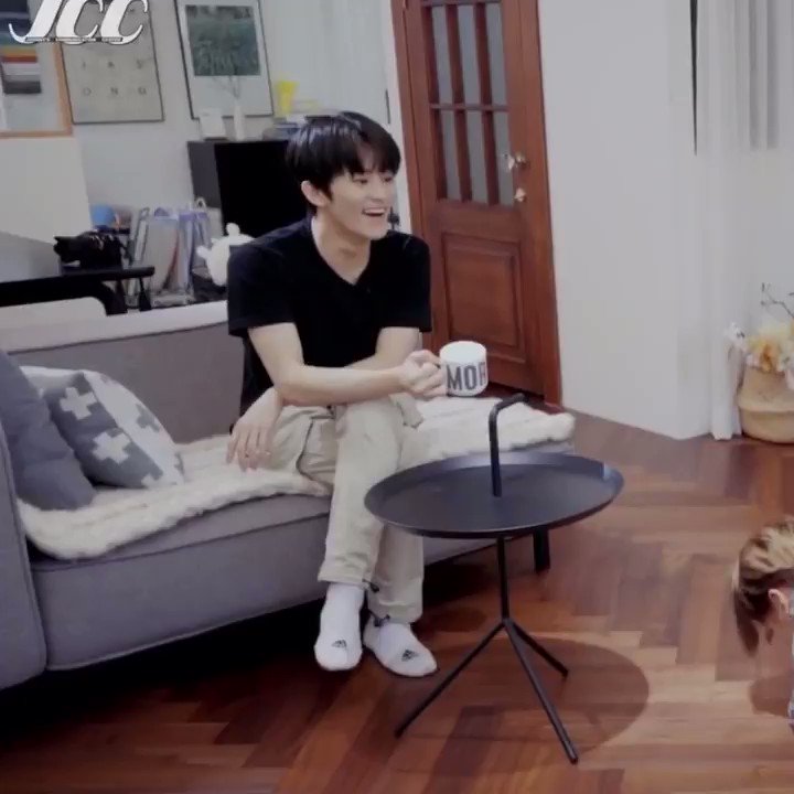 리즘 On Twitter 마크 웃음소리 너무 웃겨ㅋㅋㅋㅋ중독성 쩌러 X5bq5i2esg Twitter