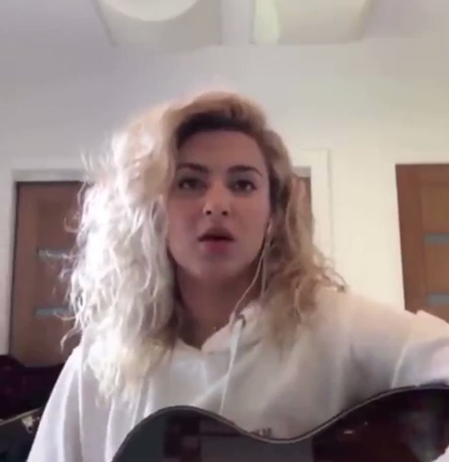 so tired of waiting for tori kelly on Twitter: "tori kelly singing beyoncé gives me life https ...