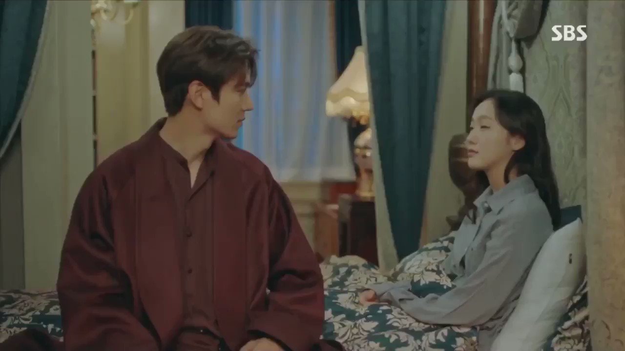 More On Twitter 누가 참수를 이렇게 달달하고 야하게 해요ㅠㅠ 그 어려운 걸 이곤이 해냅니다 ㅅ 더킹