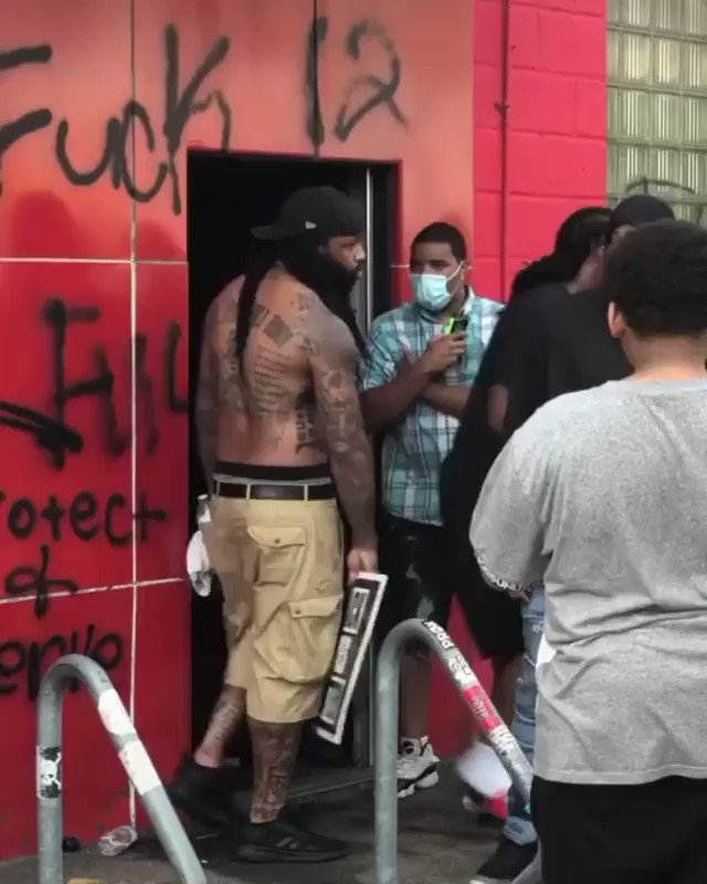 My Mixtapez On Twitter Is He In The Right Or Wrong For This Cou3q8xkc8 Twitter