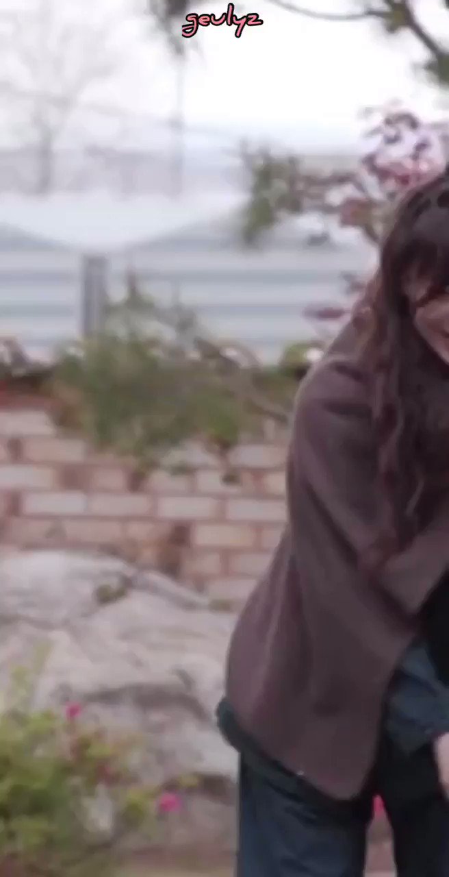 LOVELYZ8 ; on Twitter: "[ENG SUB] 200613 Lovelyz Diary Bonus Book EP.6 Behind by @geulyz https ...