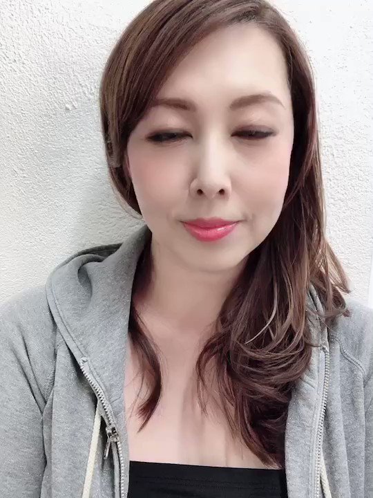 専属女優 風間ゆみ さん/ Yumikazama 風間ゆみさんがオナニーとセックスを一か月禁止して頂きました。 ④本目のオナ禁コメント動画です。 予約中👇