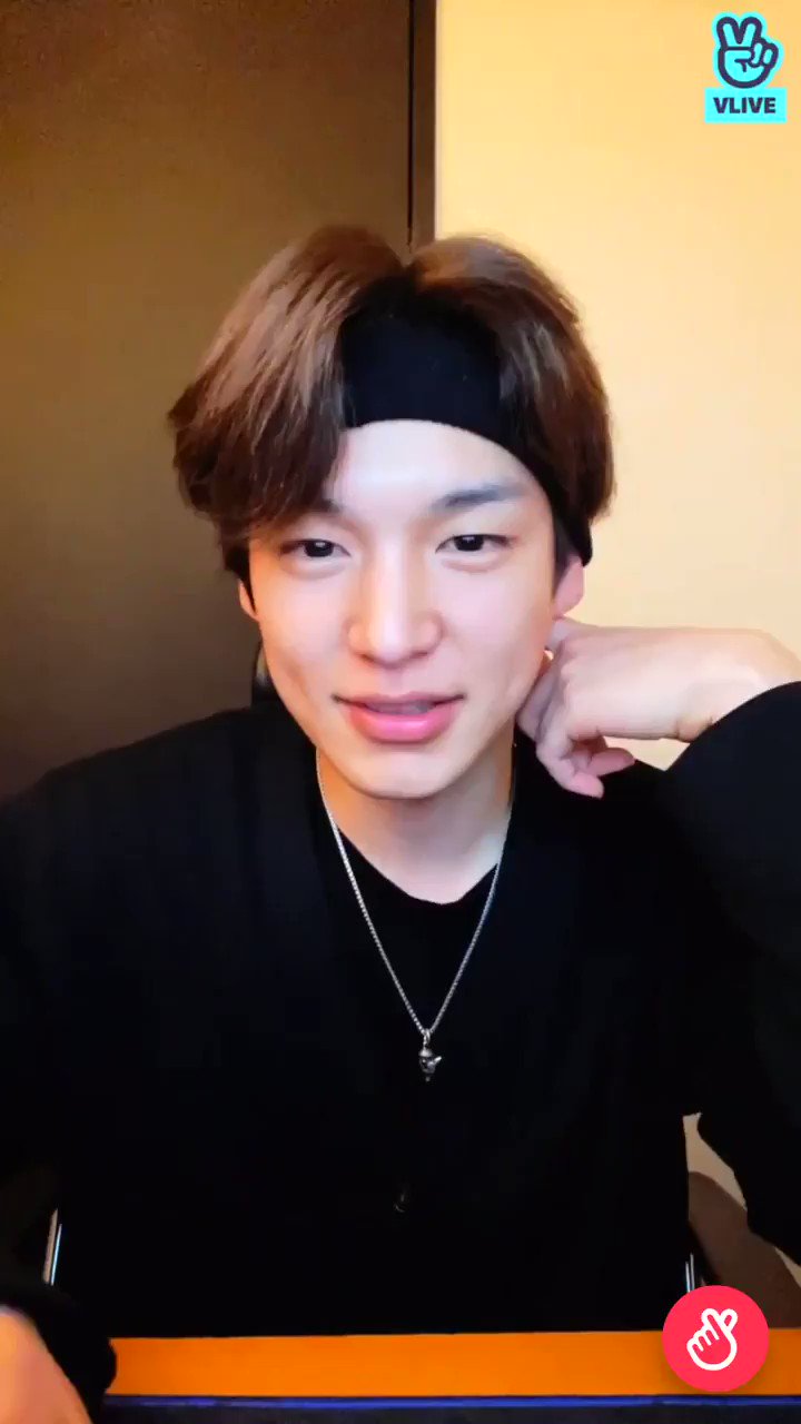 𝙘𝙝𝙖𝙣 𝙯𝙤𝙣𝙚 on Twitter: "chan’s deep laugh (2020) https://t.co/BG2hiWWYBh" / Twitter