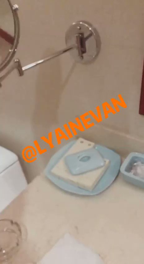 特莱莎lyainevan on Twitter: "特莱莎厕所台上后入 全套推特私信或加主页QQ https://t.co/v3Xnpk37L0" / Twitter