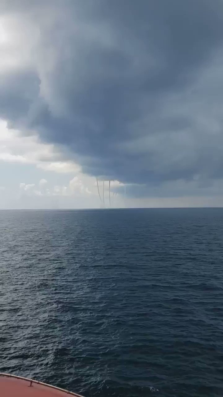 LaNeveraDeAlí on Twitter: "QUE MÁS VEREMOS EN EL 2020?? AQUÍ TIENES EL GOLFO DE MEXICO!!!! 6 ...