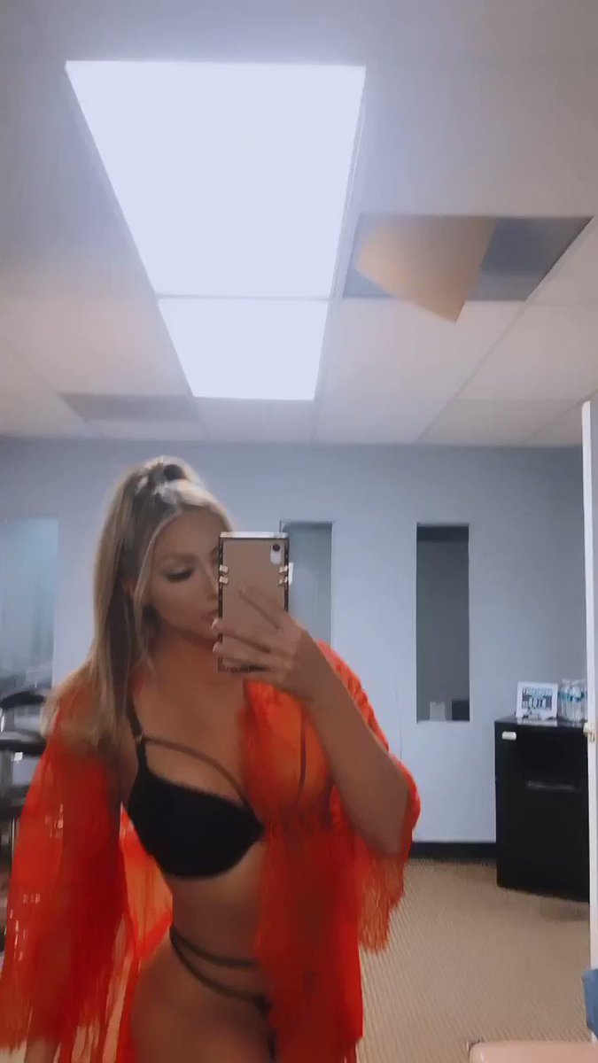 Kayley Gunner On Twitter Had Such A Good Time Live Tonight 💋 ️ Hope