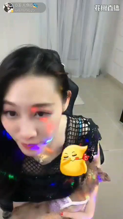 #花椒直播 #高颜值资源 #美女主播 美人鱼 福利已更新，精彩在https://t.co/1MtSXLafln #花椒直播 #高颜值资源 #美女主播 老色批 @laosepiyl