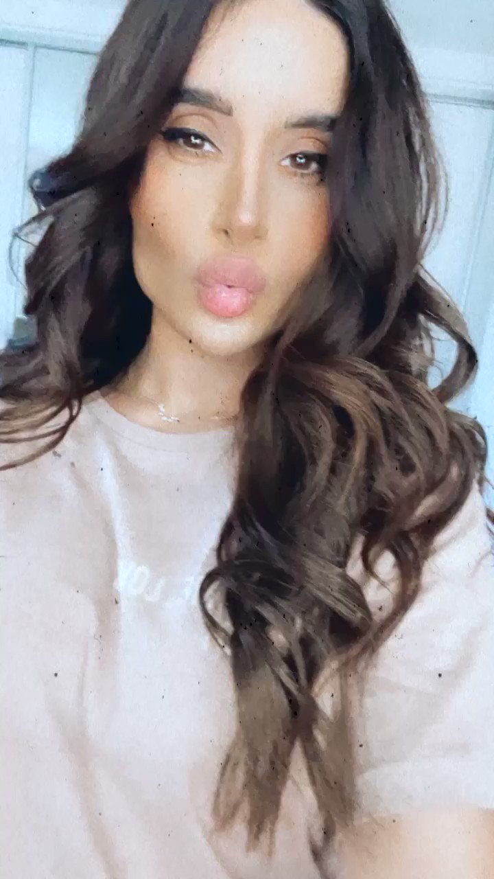 Preeti Young On Twitter Available All Day For Facetimes And Skypes Click The Link Below