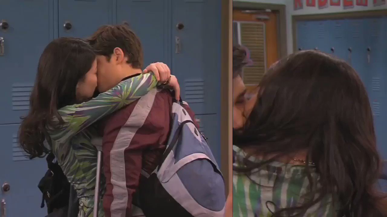 Icarly Carly And Freddie Kiss Goodbye