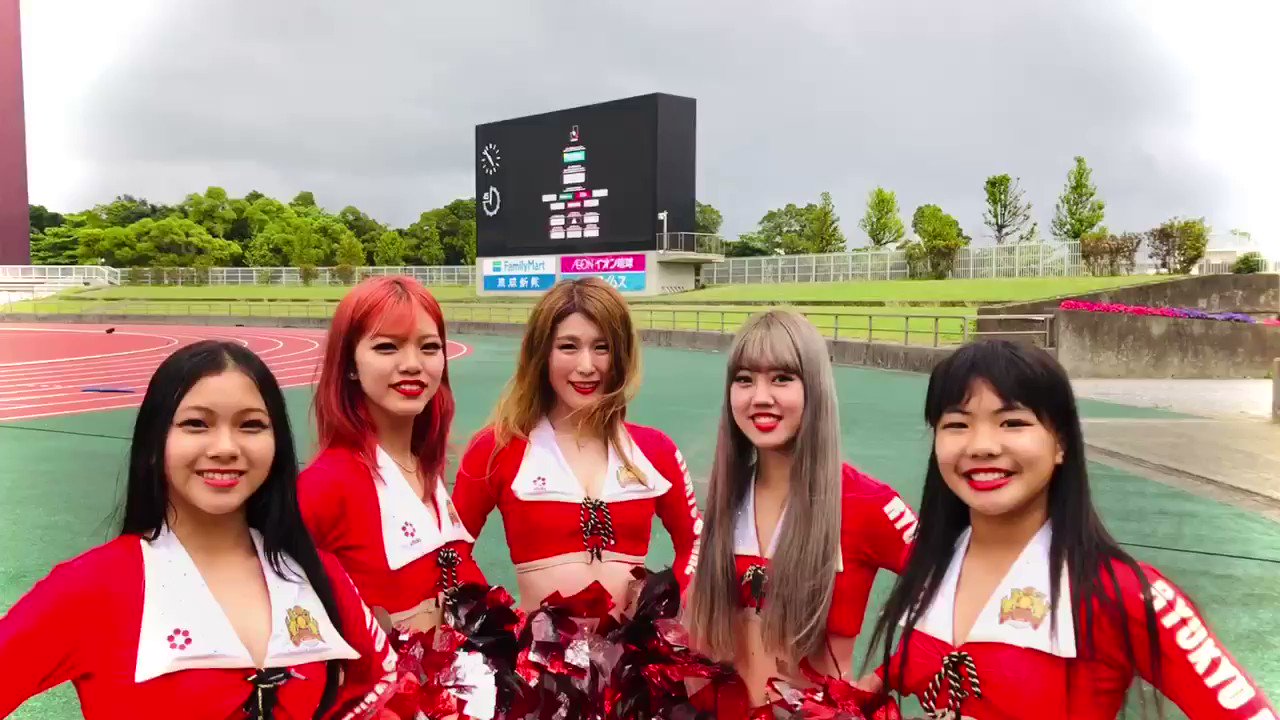J3 FC琉球 琉球BOMBERZボンバーズsince2006〜お陰様で18周年‼️ on Twitter: "ちばりよーFC琉球‼️ 3位の京都には負けられない試合‼️ 今日もサポーターの皆 ...