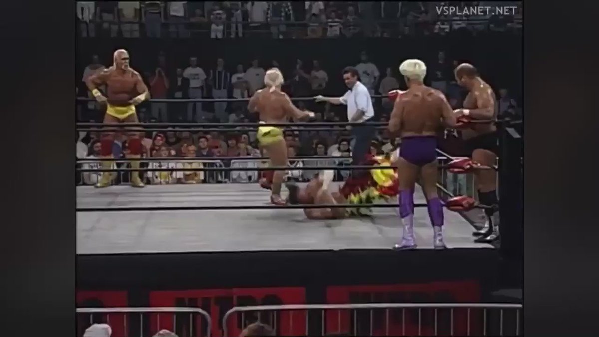 Wrestling from 80s/90s on Twitter: "Ric Flair, Arn Anderson and Kevin Sullivan v Macho Man Randy ...