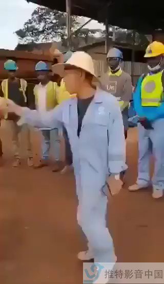 幸田直樹 On Twitter ブラック企業で虐待されたら、ぶん殴って反撃してもお咎め無しってことにしたらどうなるだろう。