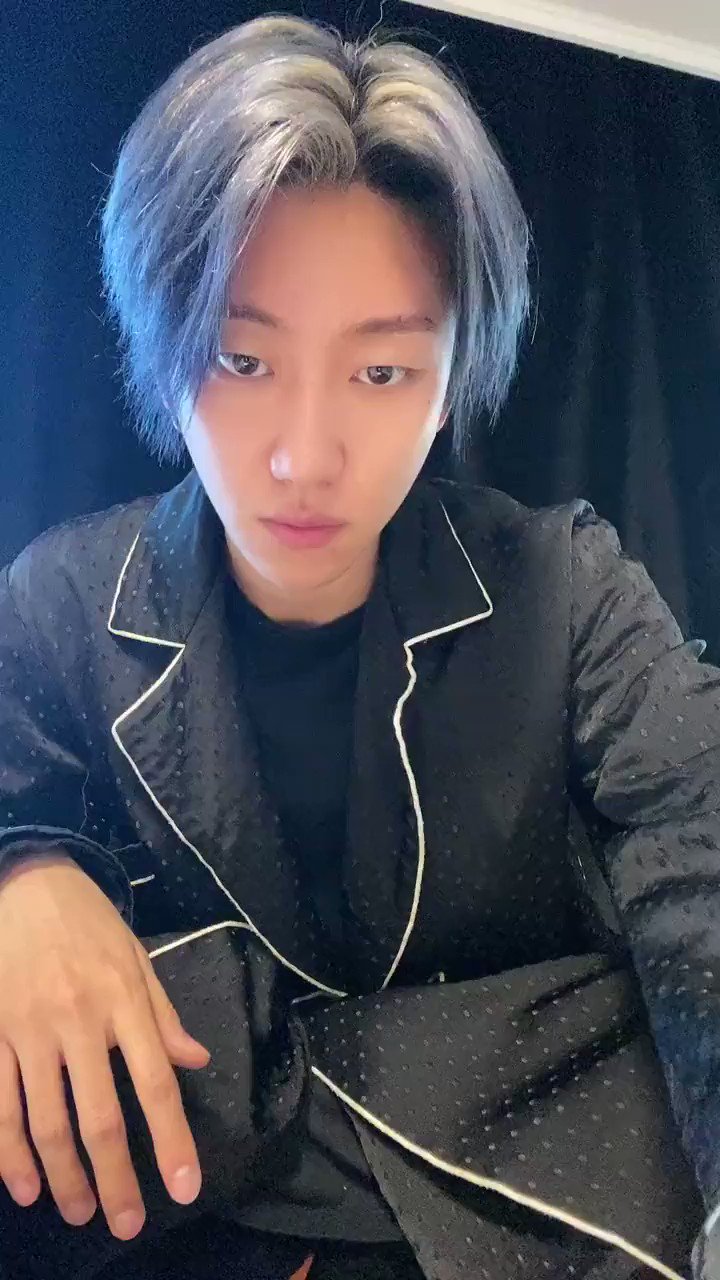 徐明浩吧_The8Bar on Twitter: "210622 dy update #세븐틴 #SEVENTEEN #디에잇 #서명호 #THE8 #minghao #ディエイト #ミンハオ ...