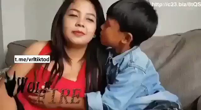 ঔৣ Video Bokeh Message Viral Museum Blue Wik Wik on Twitter: "Tante sama ponakan mesum LINK FULL ...