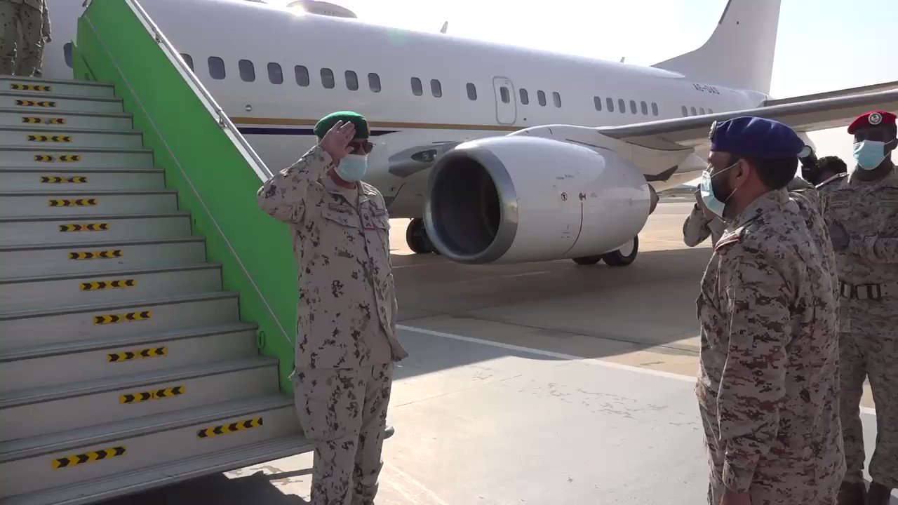 وزارة الدفاع Mod Uae On Twitter قائد العمليات المشتركة اللواء الركن
