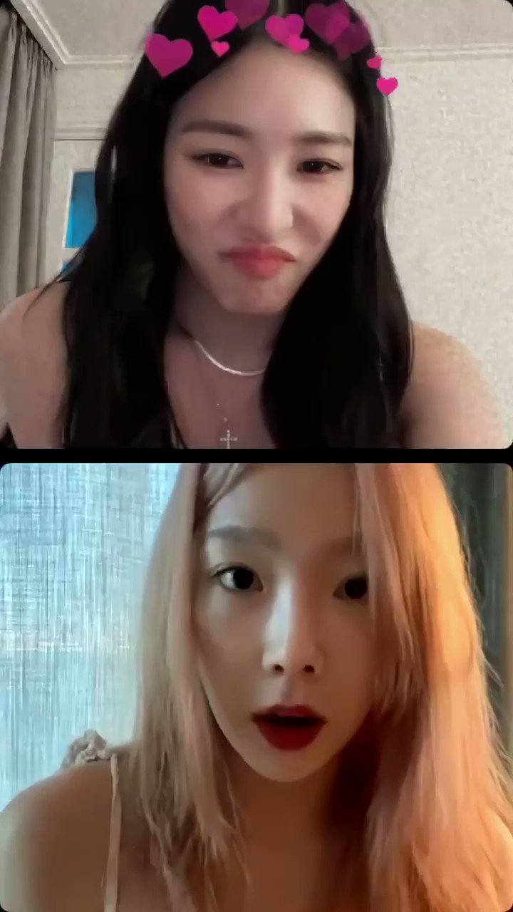 Taeyeon Updates On Twitter Taeyeon And Tiffany Inventing The I F