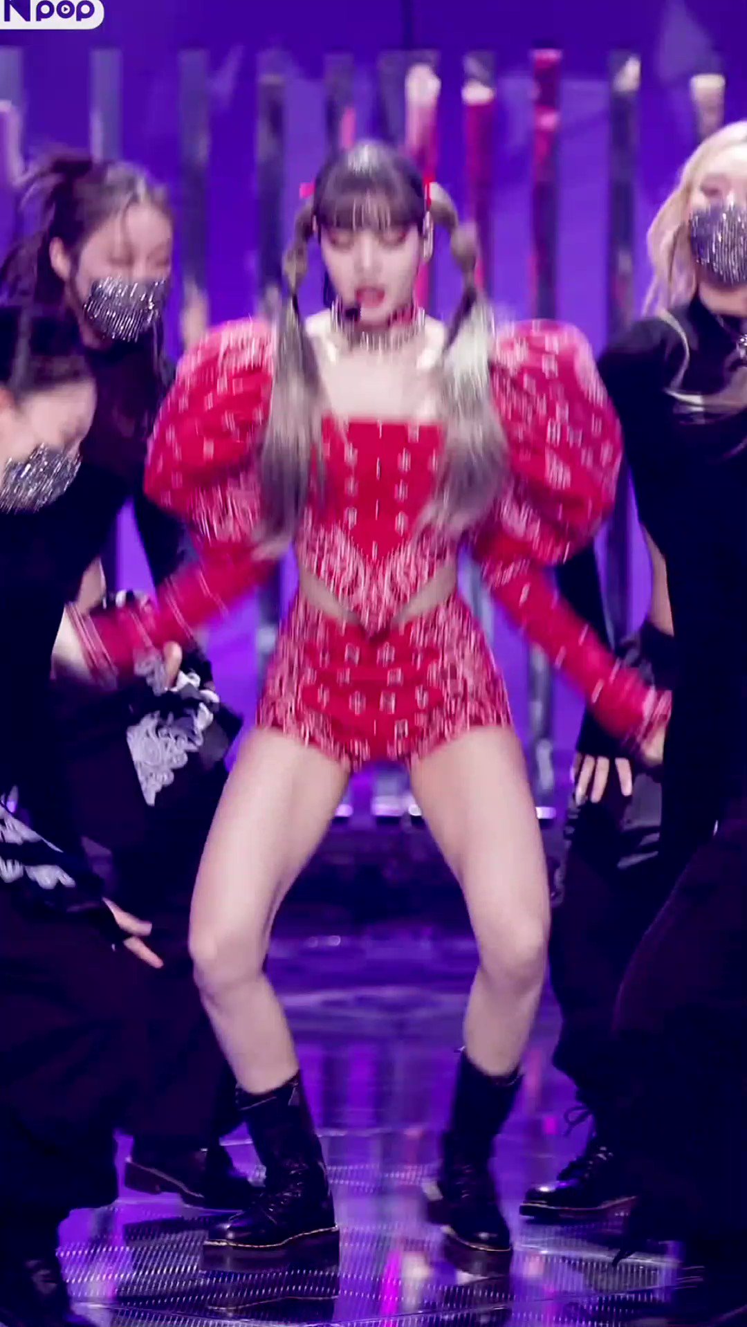 ggs bodygoals on Twitter: "Lisa https://t.co/egV4FjTeH8" / Twitter