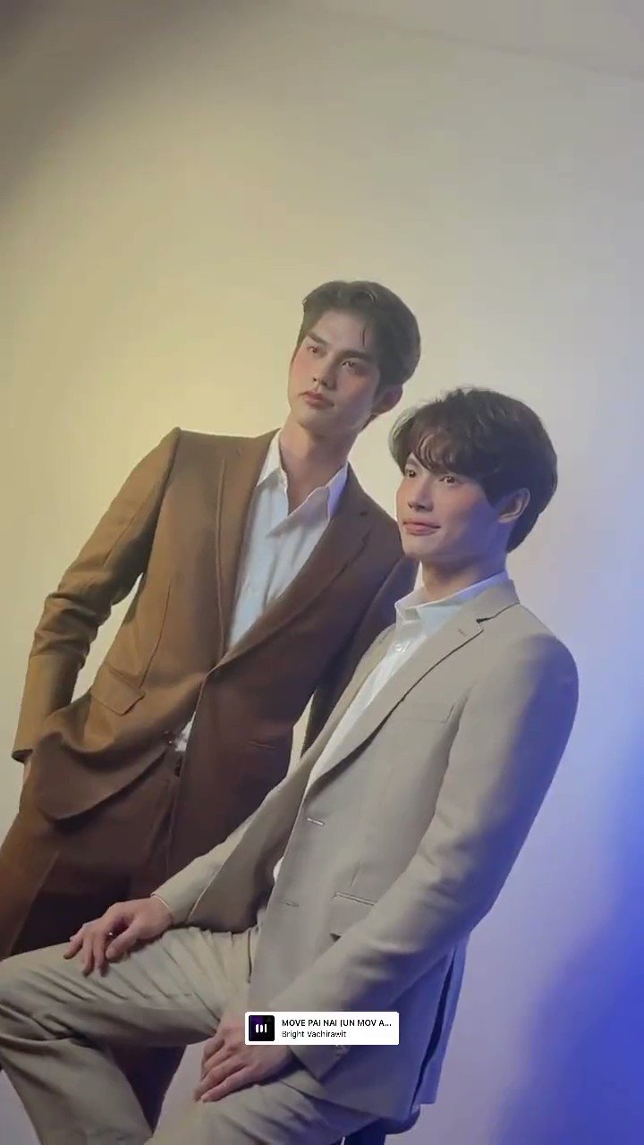 on Twitter: "喔喔喔🥰🥰🥰 cr. thepimmy #ไบร์ทวิน #bbrightvc #winmetawin https://t.co/GhF4JvJ0K2" / Twitter