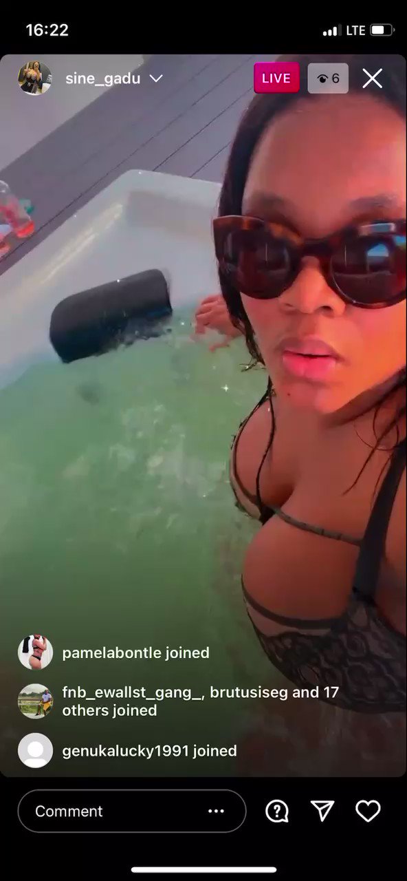 Mzansi Lives 🍑🍑 on Twitter: "🍑🍑🍑 https://t.co/ODqEHvj5IJ" / Twitter