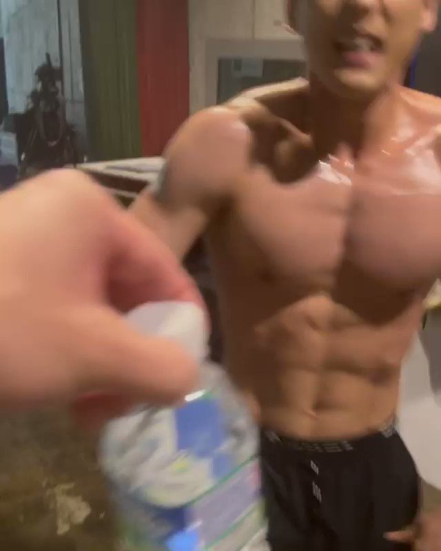 Minhyuk Btob Abs
