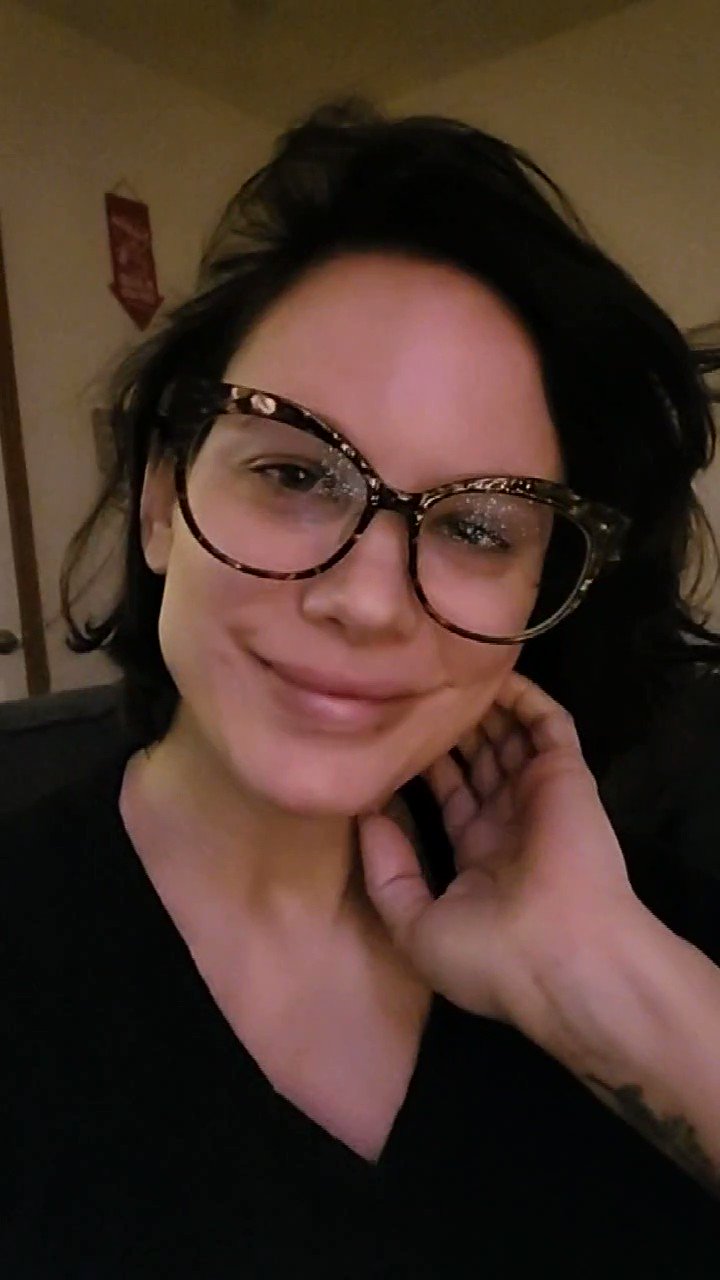 🦋brittany Elizabeth On Twitter Holy Crap Im Beyond Nervous Please