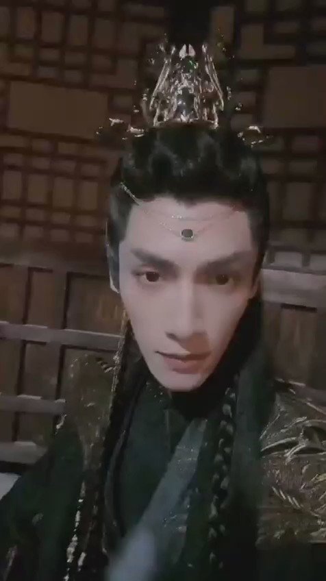 Milk Tea Dramas | brb 👩🏻‍💻 on Twitter: "220102 Luo Yunxi's first Douyin in 2022 featuring Bai Lu ...