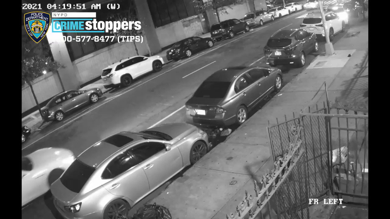 Nypd Crime Stoppers On Twitter 🚨wanted Robbery On 11 29 21 At Approx