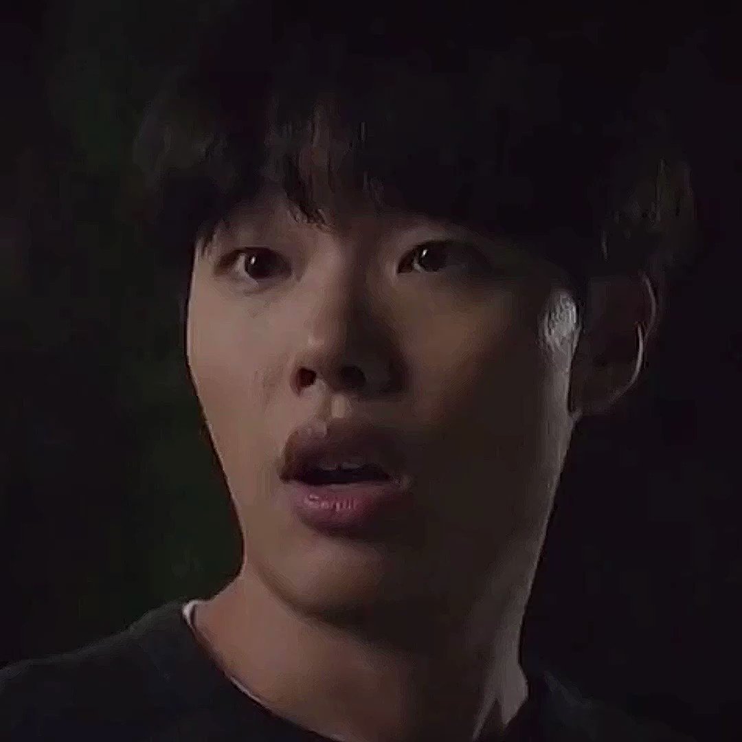 Better on Twitter: "RT @Iove823: ryu junyeol as kim junghwan in reply 1988 https://t.co ...