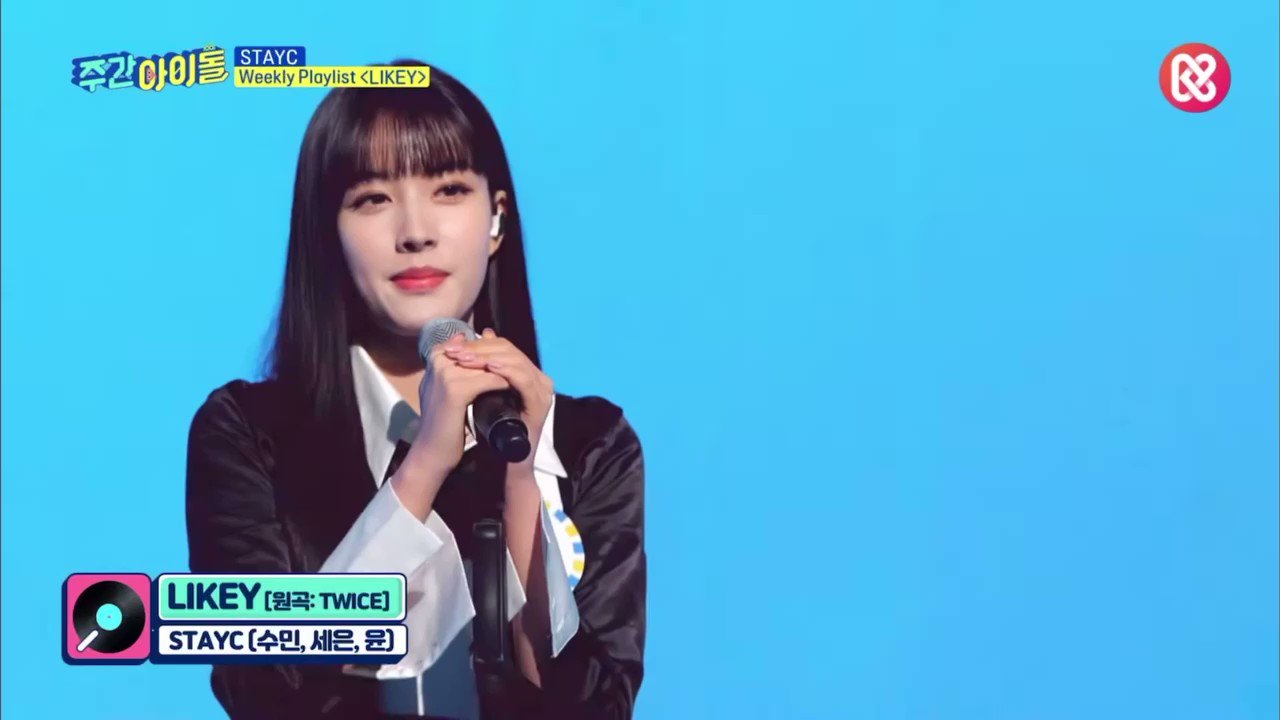 on Twitter: "JJ Lin & Anne Marie - bedroom | STAYC ISA & Sieun https://t.co/zsWlHM1mdg" / Twitter