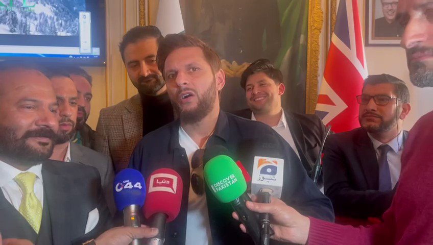 Murtaza Ali Shah on Twitter: "Cricket hero Shahid Afridi believes that PM Imran Khan over ...