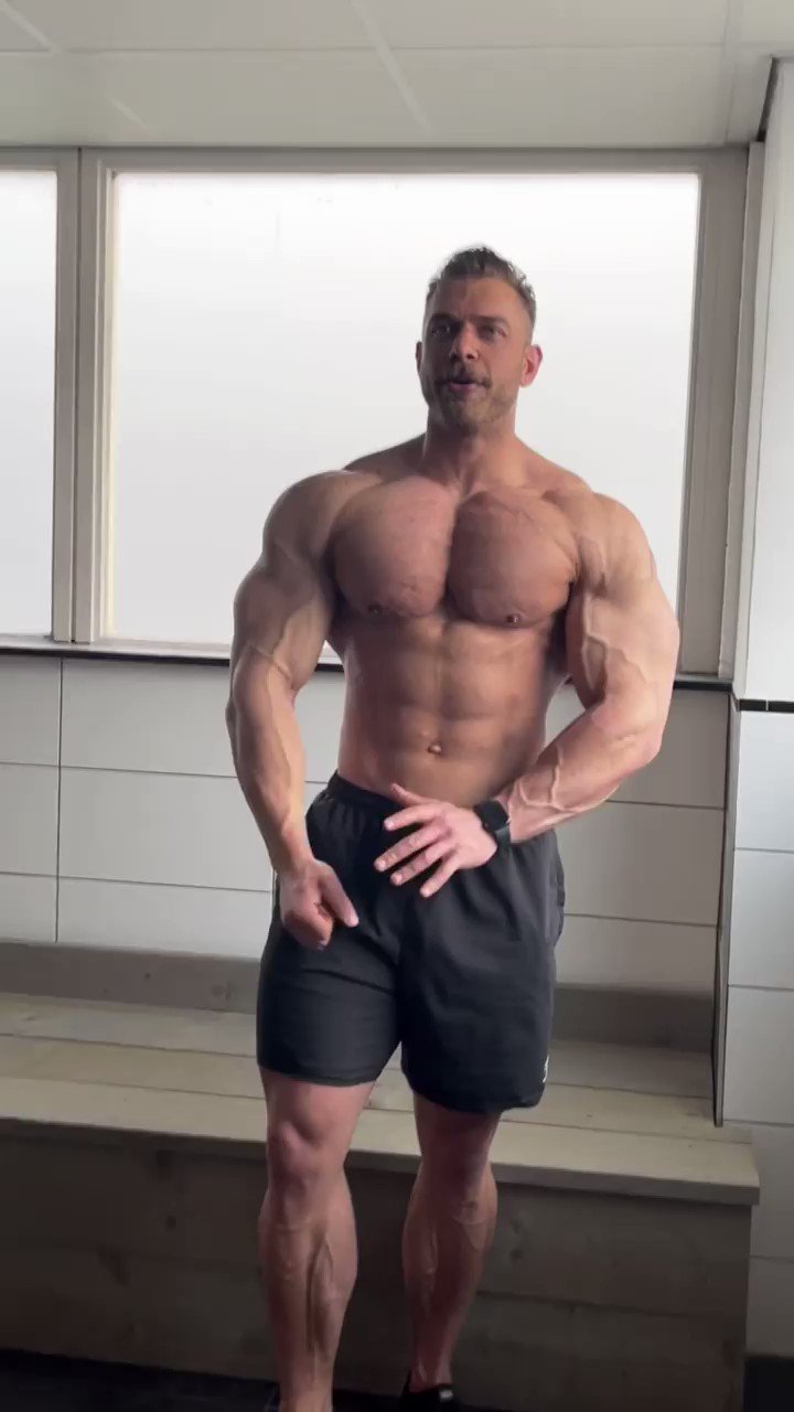 MuscleColtStar (MCS) 40K ️ Thanks on Twitter: "@WillHochan Wet💦" / Twitter