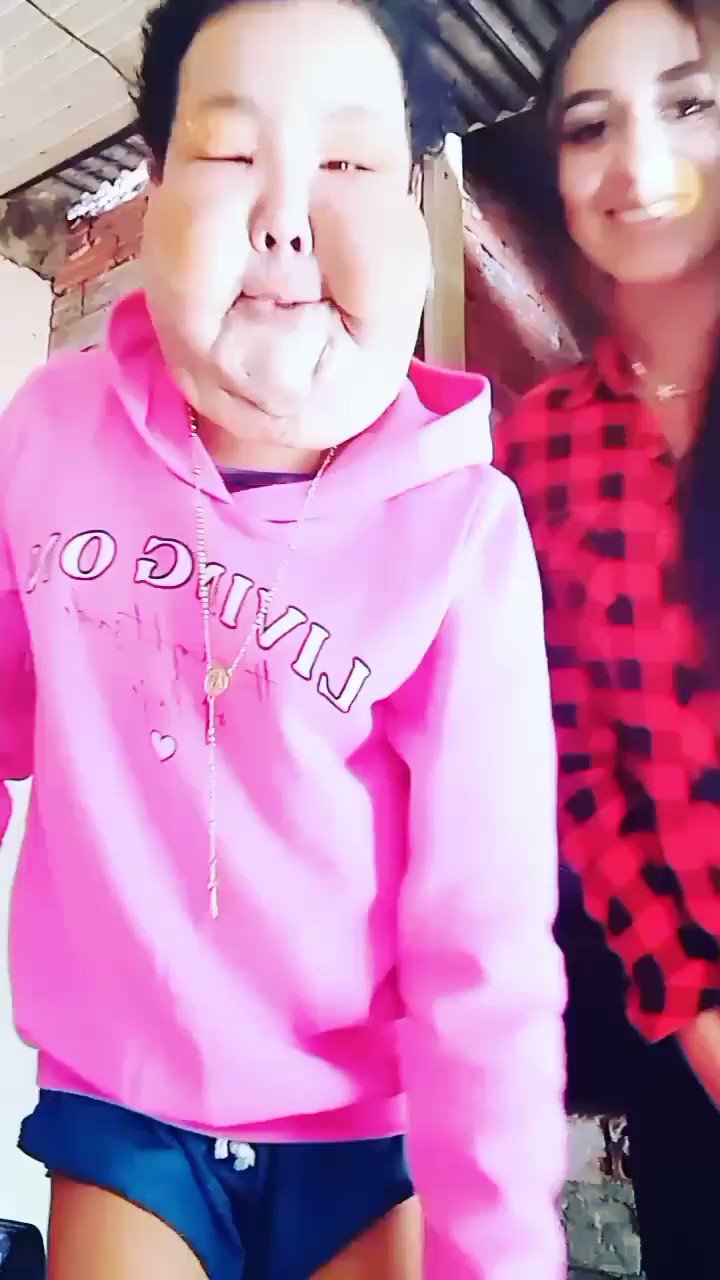 acervo juju oliveira (juju do pix) on Twitter: "que linda a irmã da juju, a cara dela😍 https://t ...