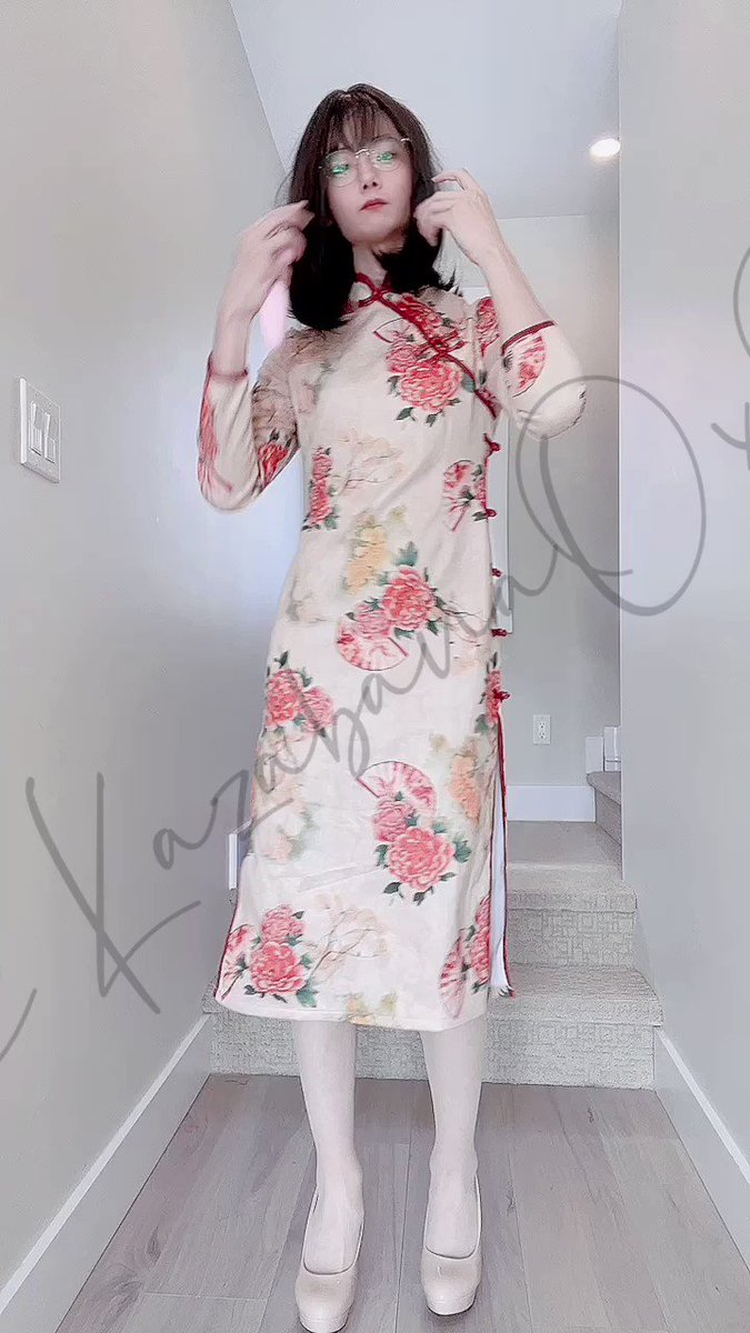 室友抱怨隔壁经常穿高跟鞋在屋子走不知道要是发现其实是我天天穿着高跟鞋在家拉开窗帘还插着假jj自慰会怎么想ʚ 𖥦 ɞ 伪娘 Mtf Crossdress 女装大佬