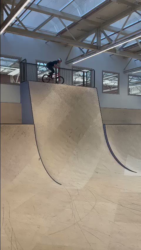 lajornada.cr on Twitter: "Kenneth Tencio ya está en Países Bajos, el sitio donde iniciará su ...