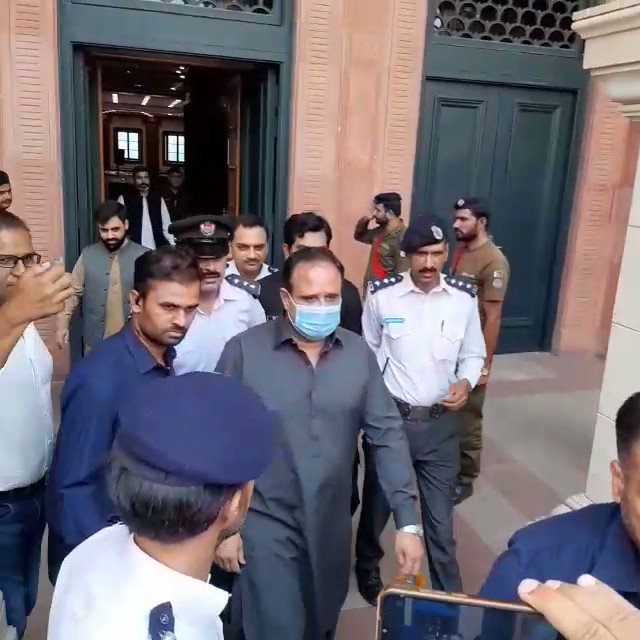 Murtaza Ali Shah on Twitter: "The end of an era in Punjab and Pakistan #UsmanBuzdar https://t.co ...