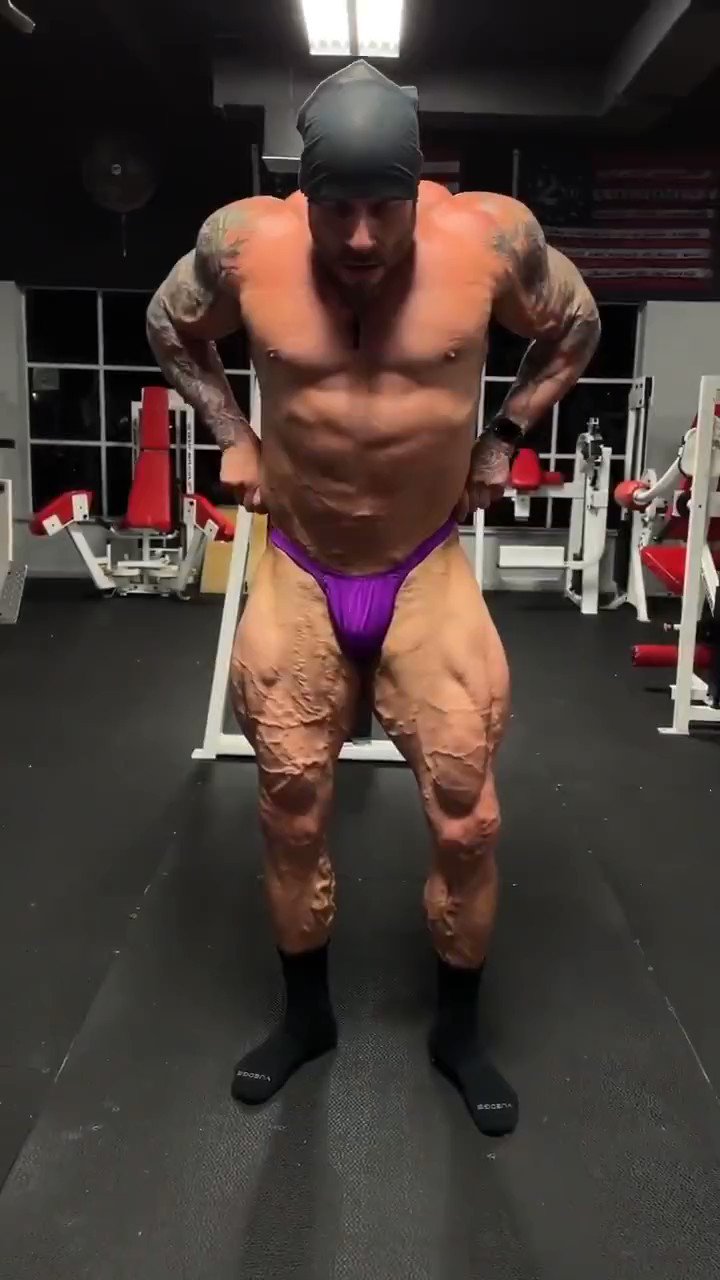 MuscleColtStar (MCS) 53K ️ Thanks on Twitter: "Muscle daddy DT Roth 😍 ️ https://t.co/pR8tXrH5DT ...