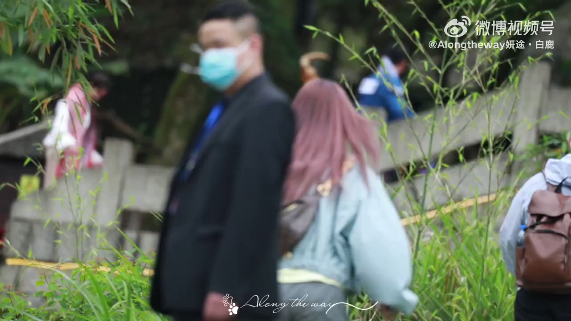 BaiLuThaiFans🇹🇭 on Twitter: "220511 | Alongtheway妍途·白鹿 Weibo Update 💛 🏃‍♀️🦌 #ไป๋ลู่ #BaiLu #白鹿 ...