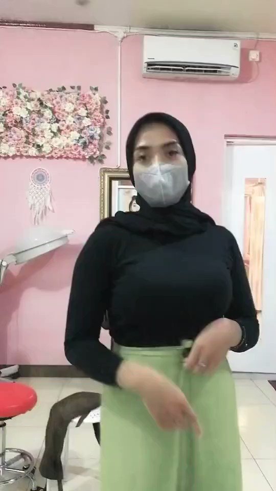 Bokep Viral on Twitter: "Ada saingan gak nih Yang mau liat live stream disini ya https://t.co ...