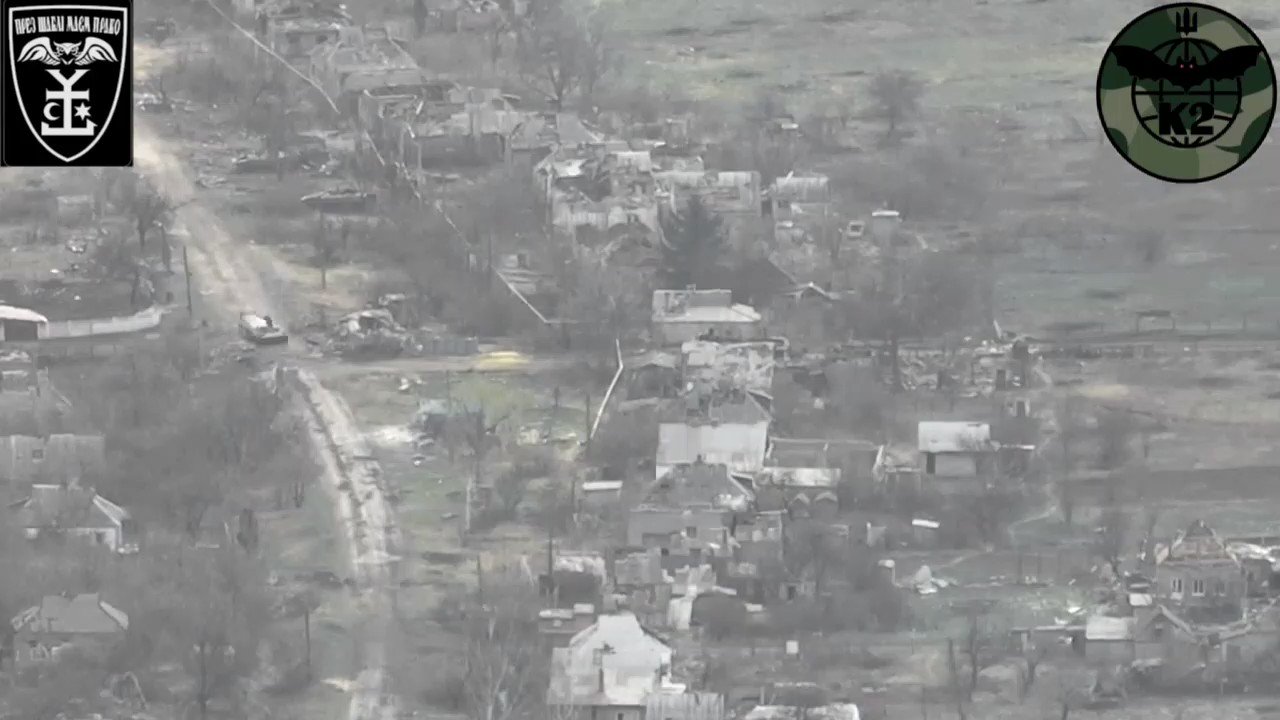 Rob Lee on Twitter: "Video from Ukraine's 54th Mechanized Brigade showing artillery strikes on ...