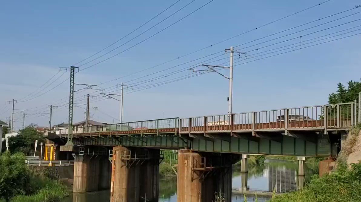 kamotudaisuki on Twitter: "今朝のキンタカモレ…③ 2054レ EH500-71号機 コキ200-115 / 111 鴻池運送赤コン U51A-39753 2022. ...