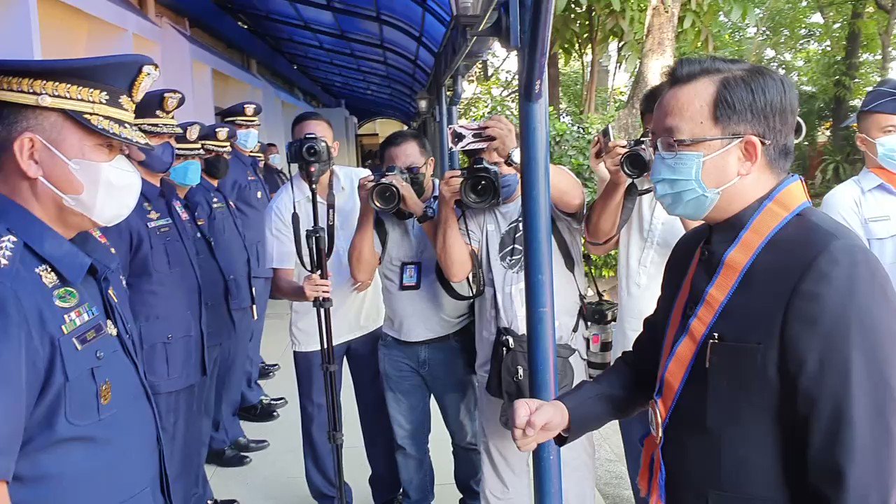 ABS-CBN News on Twitter: "RT @jacquemanabat: “Welcome aboard.” Chinese Ambassador to the ...